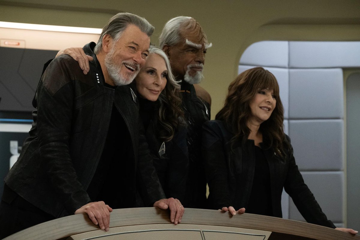 Gates Mcfadden Files A Fansite On Twitter Let Me Double Down On 4357
