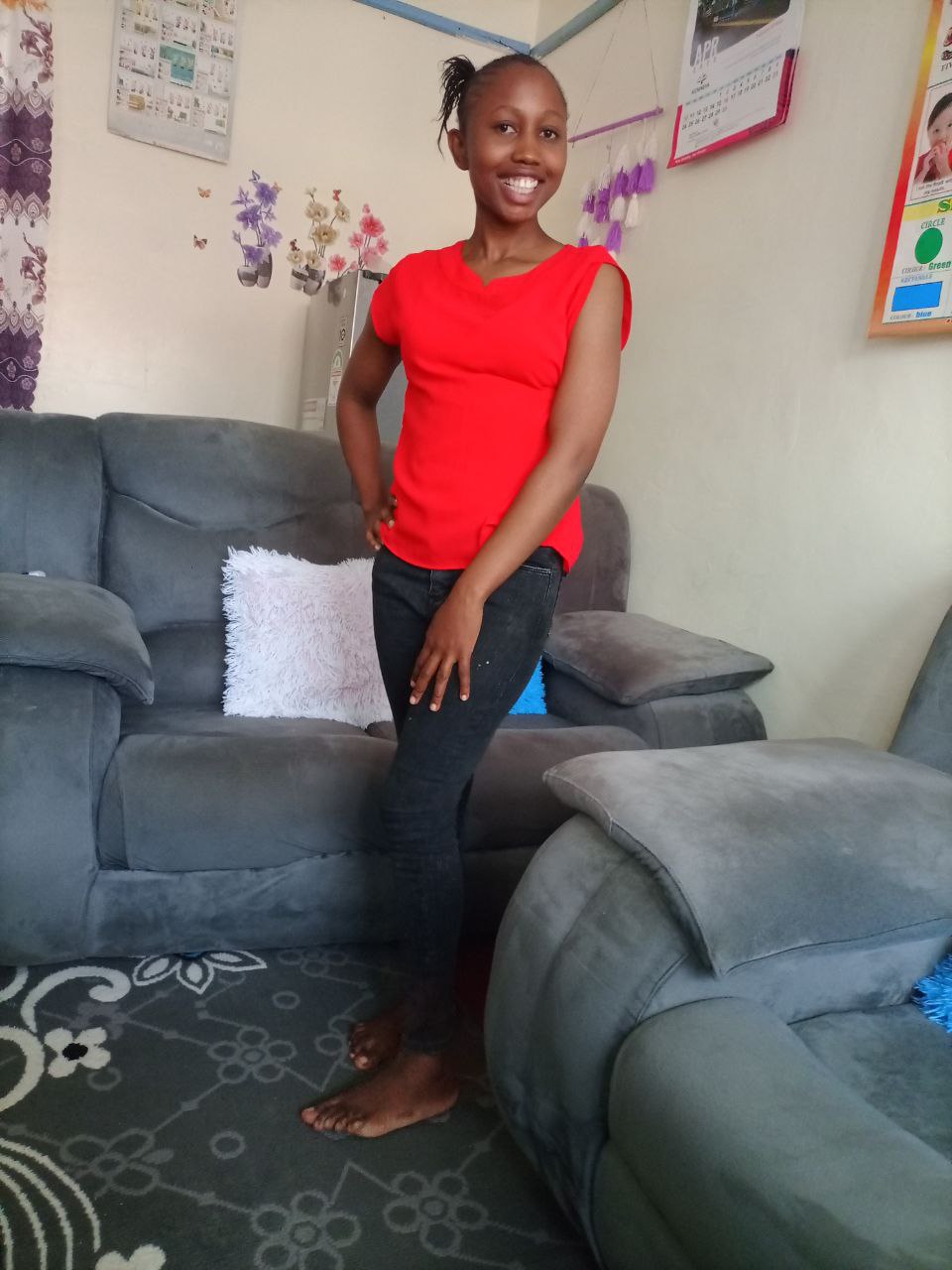 Eric on Twitter: "Mother of two, Pregnant with the third, Glowing gracefully. A member of the ...