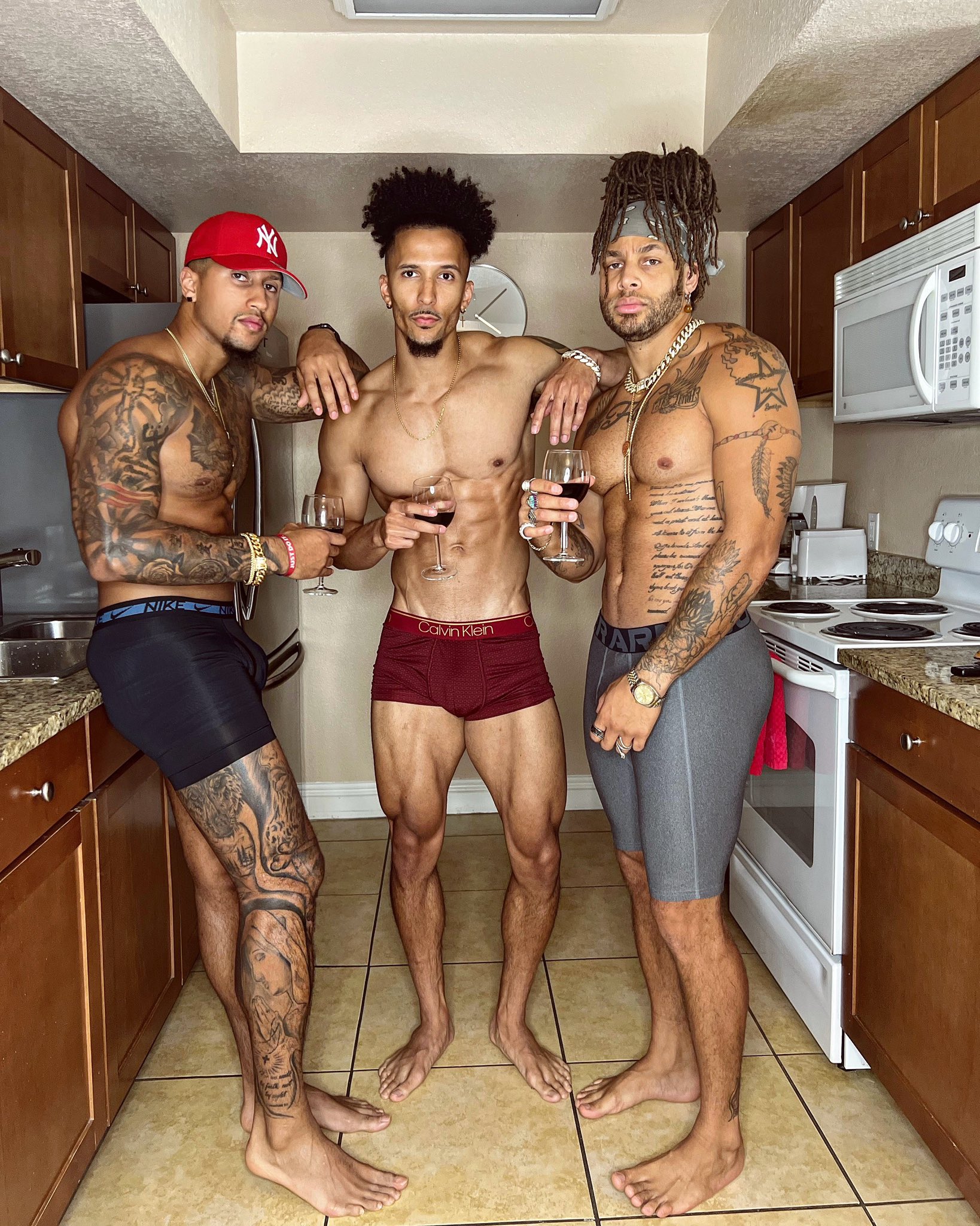 Latin Papi 🇵🇷🇩🇴Top 0.21% OF Creator on Twitter: "Who’s ready for this 🚂? 👀 Follow my ig ...