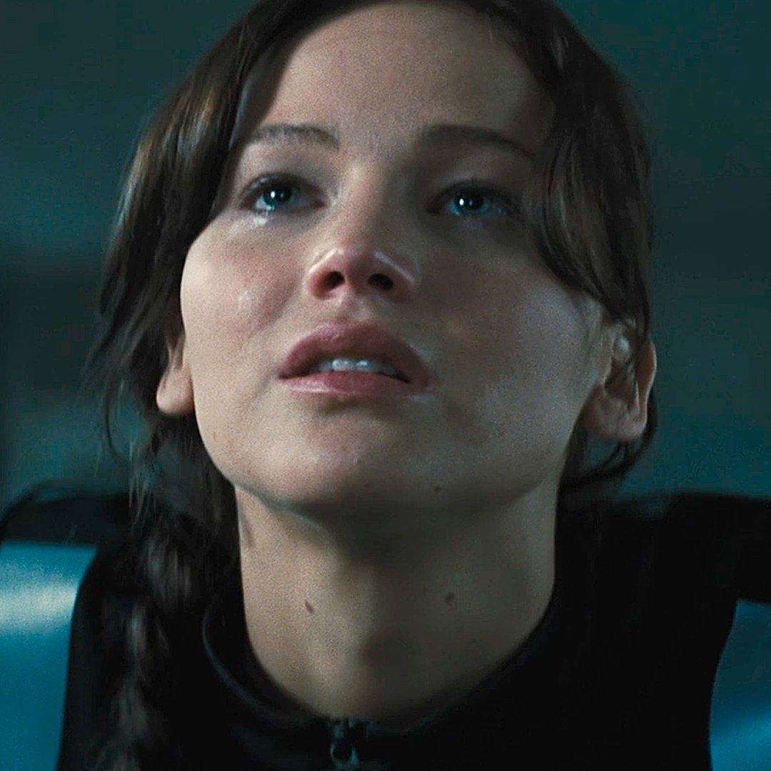 Prime Video Brasil on Twitter: "eu levaria uma flechada da Katniss em Jogos Vorazes e ainda ...