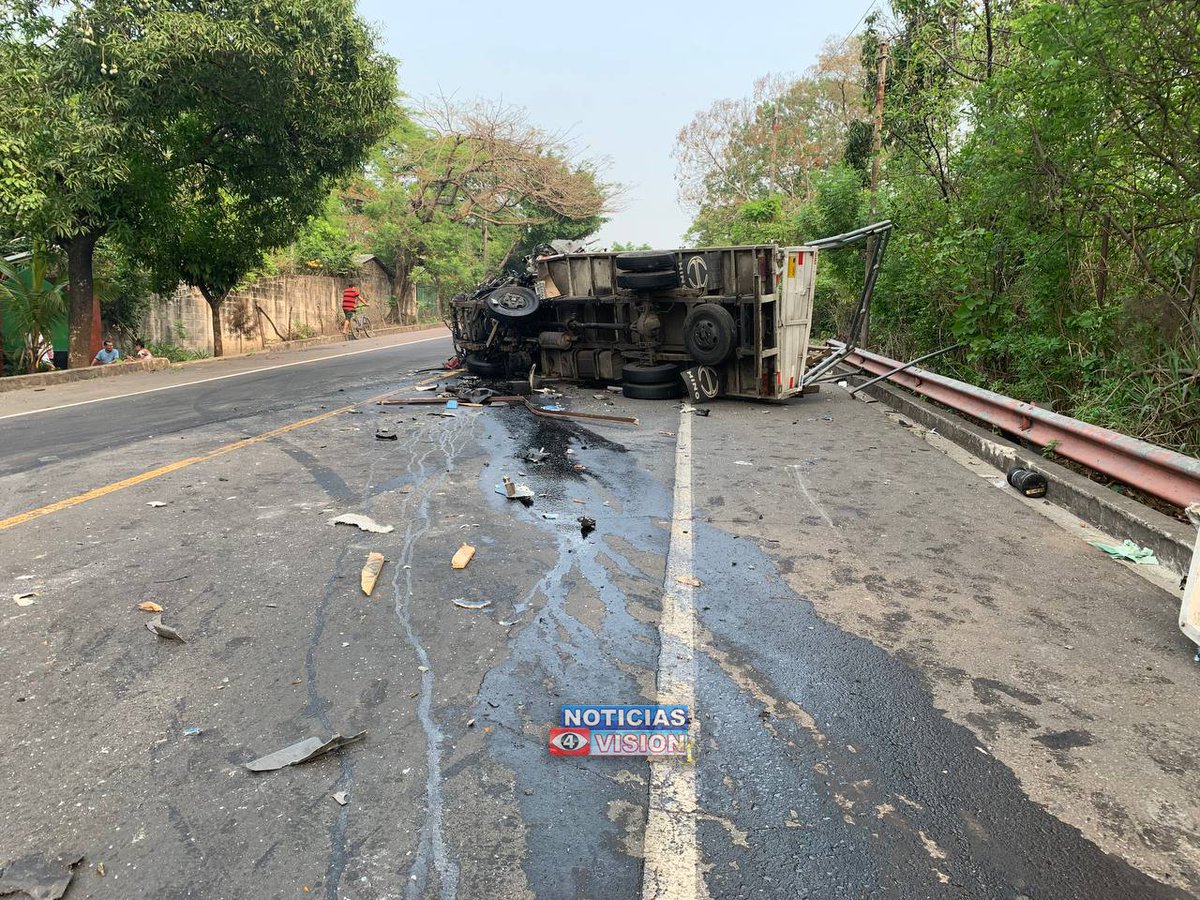 Noticias 4visión On Twitter Ahora Imágenes Del Accidente De