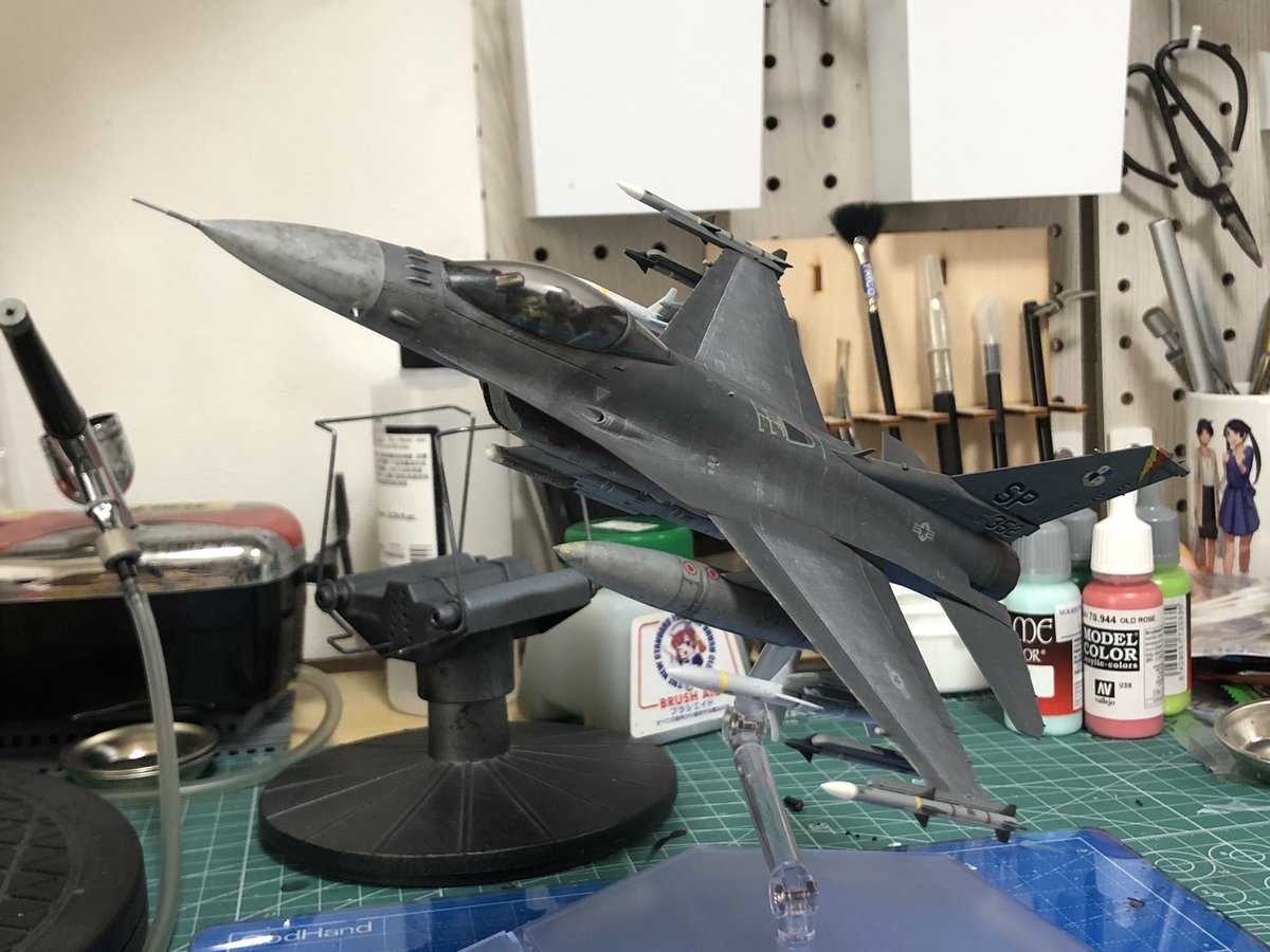 タミヤ スケールモデル on Twitter: "RT @takayan227: #72lab定例会 #72lab 今月は完成品がありましたのでお邪魔します。タミヤ1/72 F-16CJ ...