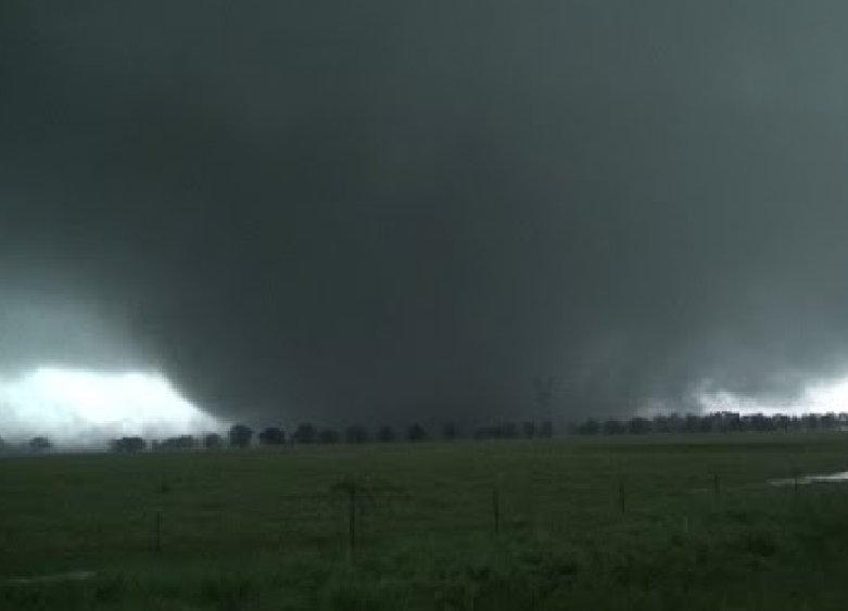 Tyler Metcalf on Twitter: "RT @NickKrasz_Wx: An intense tornado struck Canton, TX on April 29th ...