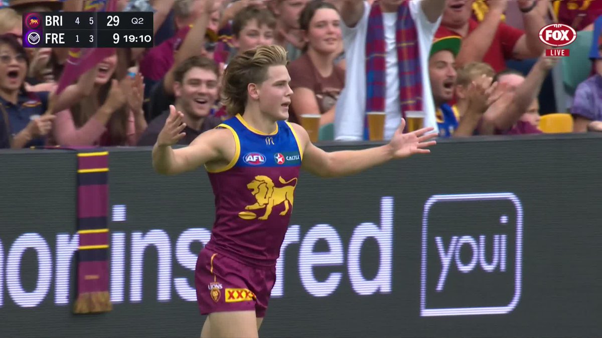 AFL on Twitter: "Will Ashcroft OH MY GOODNESS!! 🤯🤯 Anyone else getting Daniel Wells vibes? # ...