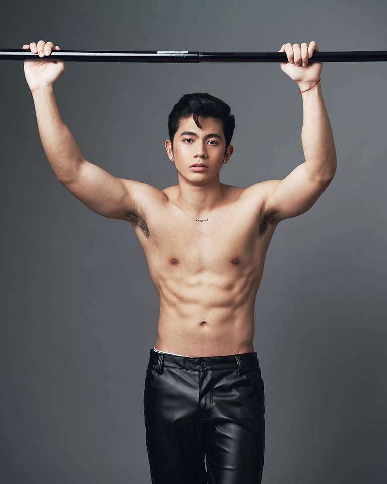 Ethan Rufino on Twitter: "#SarapNgPinoy #YummyliciousPinoys #XclusiveHotPinoyGuys ..... Iven Lim."