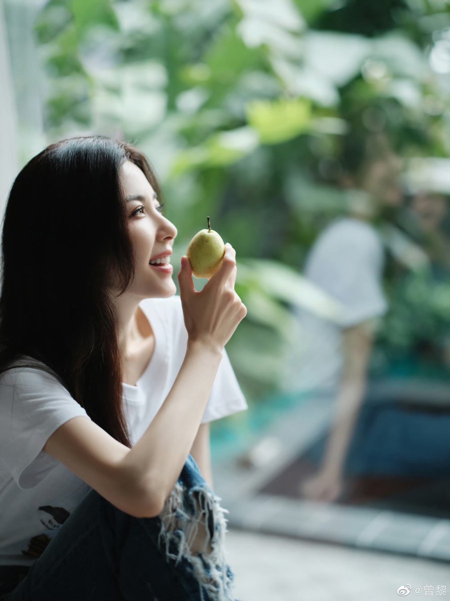 cdrama tweets on Twitter: "#ZengLi shares new snaps More - https://weibo.com/1195238435/ ...