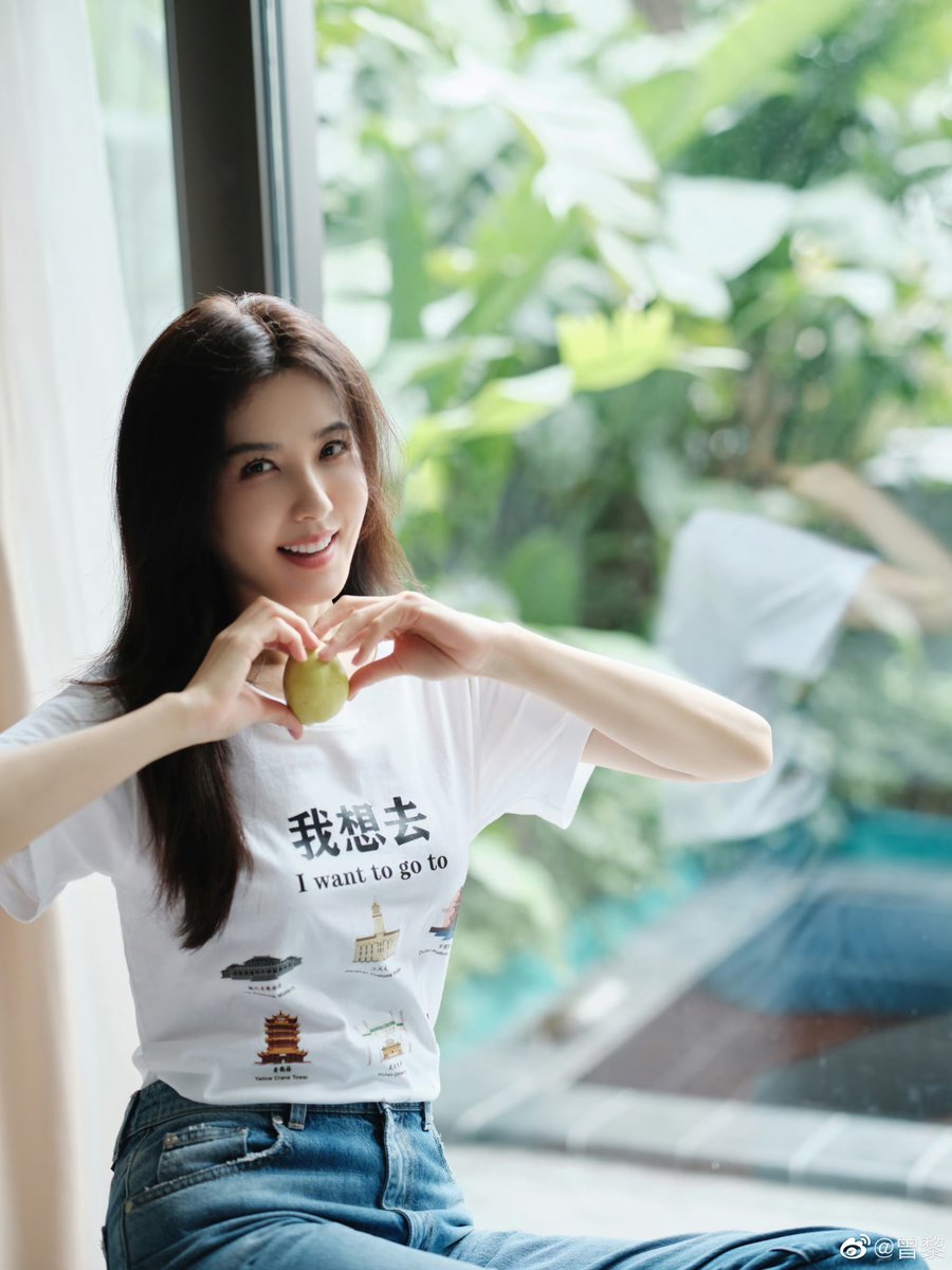 cdrama tweets on Twitter: "#ZengLi shares new snaps More - https://weibo.com/1195238435/ ...