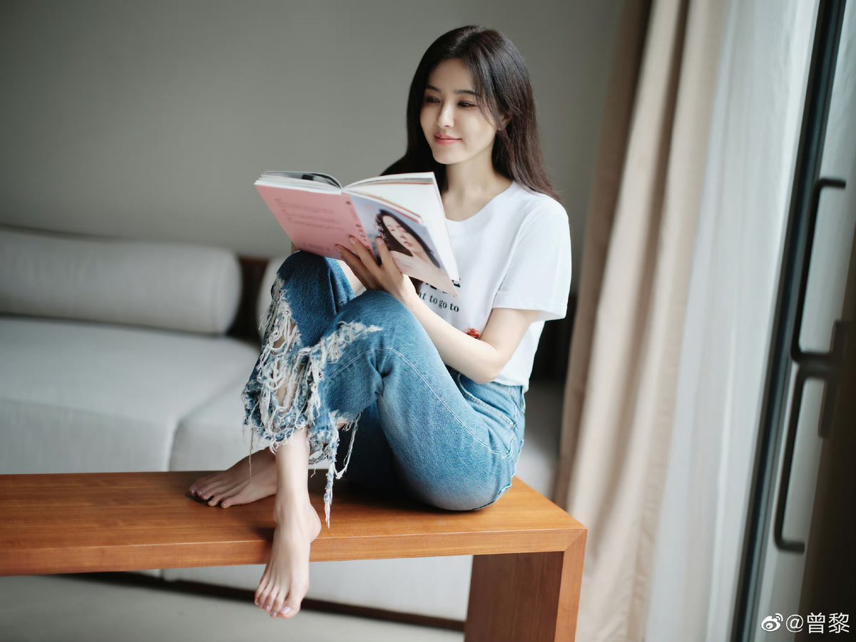 cdrama tweets on Twitter: "#ZengLi shares new snaps More - https://weibo.com/1195238435/ ...