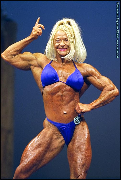 WPWMuscle.com on Twitter: "#PhotoOfTheDay #FemaleBodybuilder Trudy Ireland posing on-stage at ...