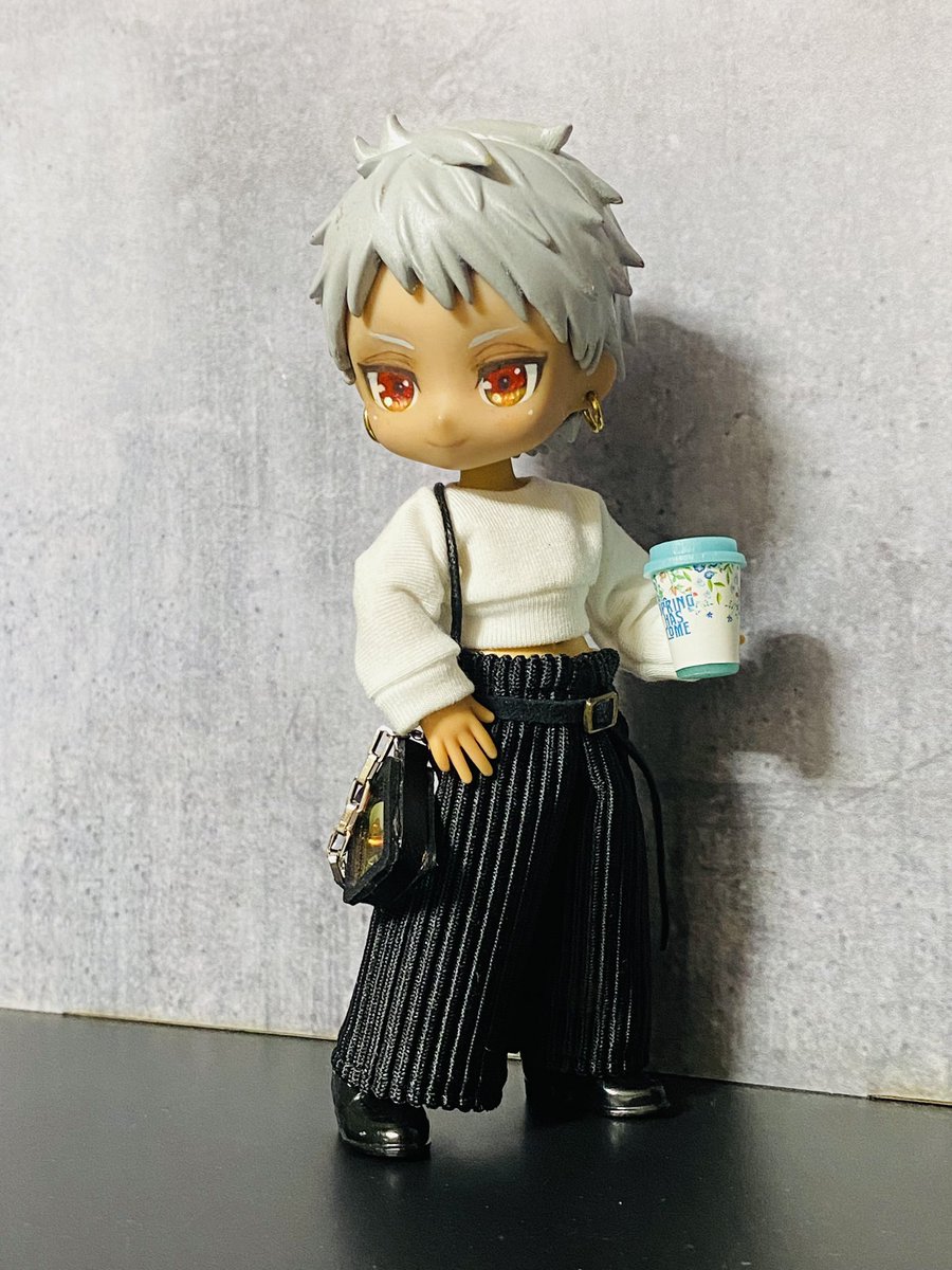 Cワールドスパコミ【5/3東4い52ab】【5/4東6よ35a】 on Twitter: "長袖ショート丈Tシャツに白を追加しました。 着せるとき上手に袖のシワを自然にいなすのがポイントです ...