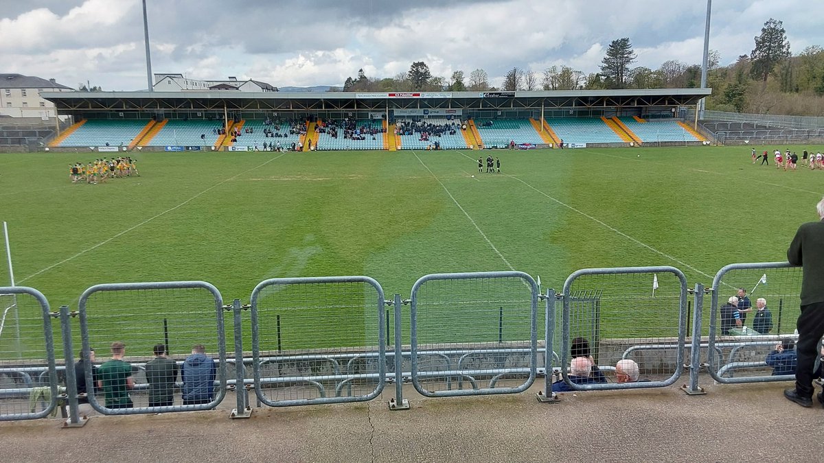 CLG Dhún na nGall on Twitter: "Congratulations to CLG Sean Mac Cumhaill who host two Electric ...