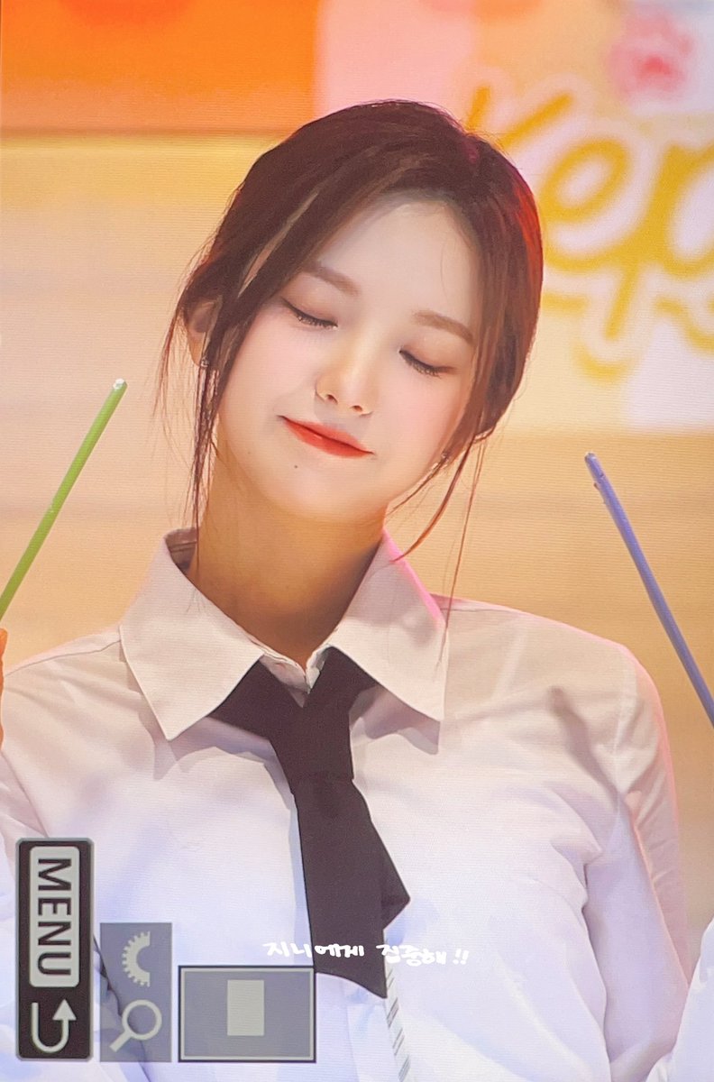 버니지니 on Twitter: "230429 👩🏻‍🍳 #최유진 #유진 #YUJIN #케플러 #Kep1er"