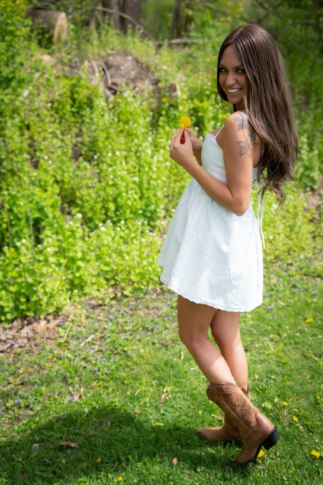 TW Pornstars - Casey Mae. Pictures and videos from Twitter.