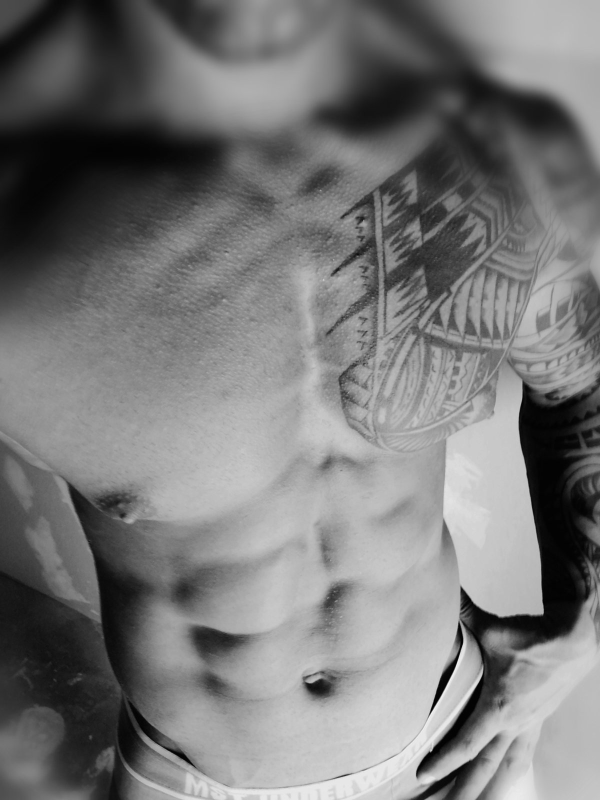 AdonisDomTop 3.5K on Twitter: "A picture of my abs. You will never have one! Serve me! #slave # ...