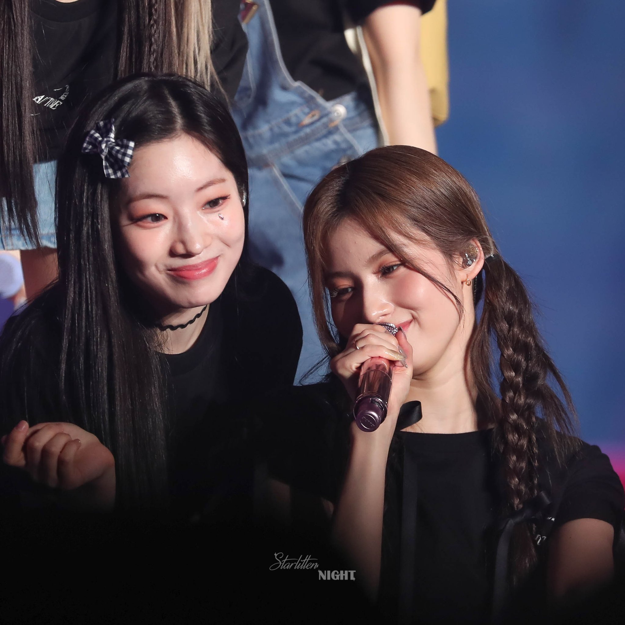 Saida Loopics Slow On Twitter Just Dahyun Looking At Sana Like Shes Her Whole World