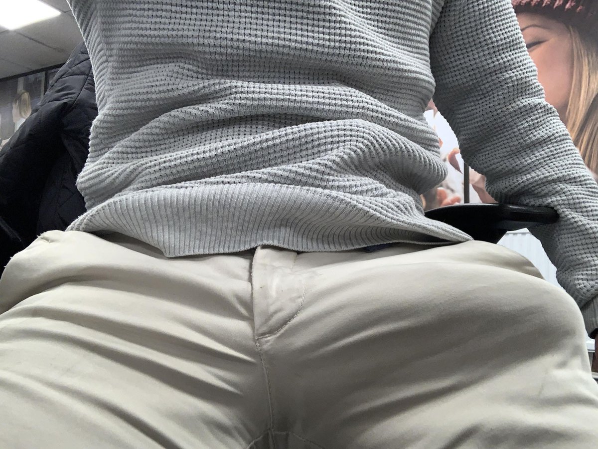 Epic Bulge on Twitter: "🌽 http://EpicCock.com"