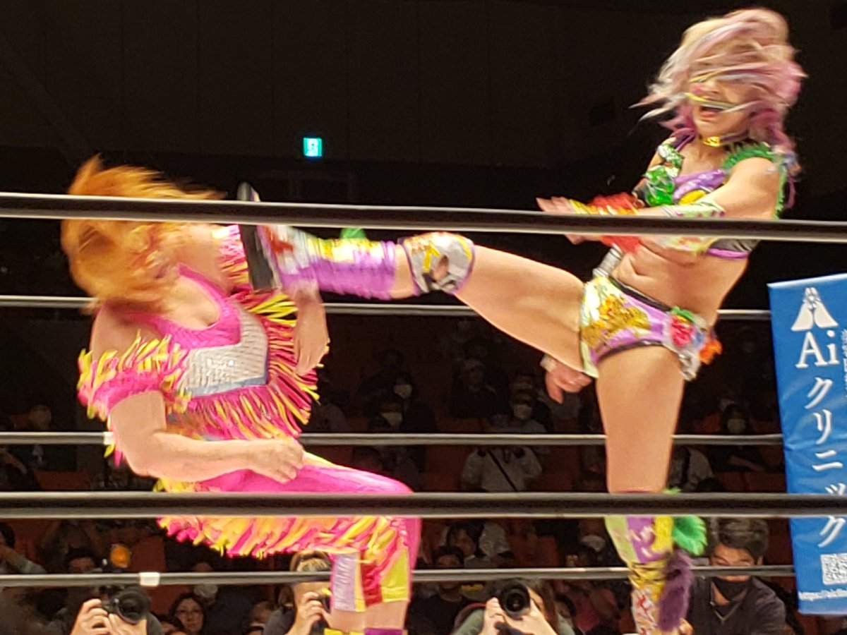 ひでじいさん On Twitter ディアナ 後楽園、井上京子vsウナギサヤカ。前半は京子が二日酔いなのかどうなっちゃうかと思ったが、後半はほぼ不良娘を躾るオカン状態。雪崩式ブレーン