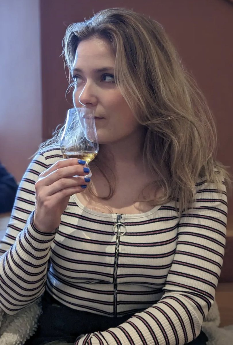 Totty Crushes On Twitter Marys Getting Drunk