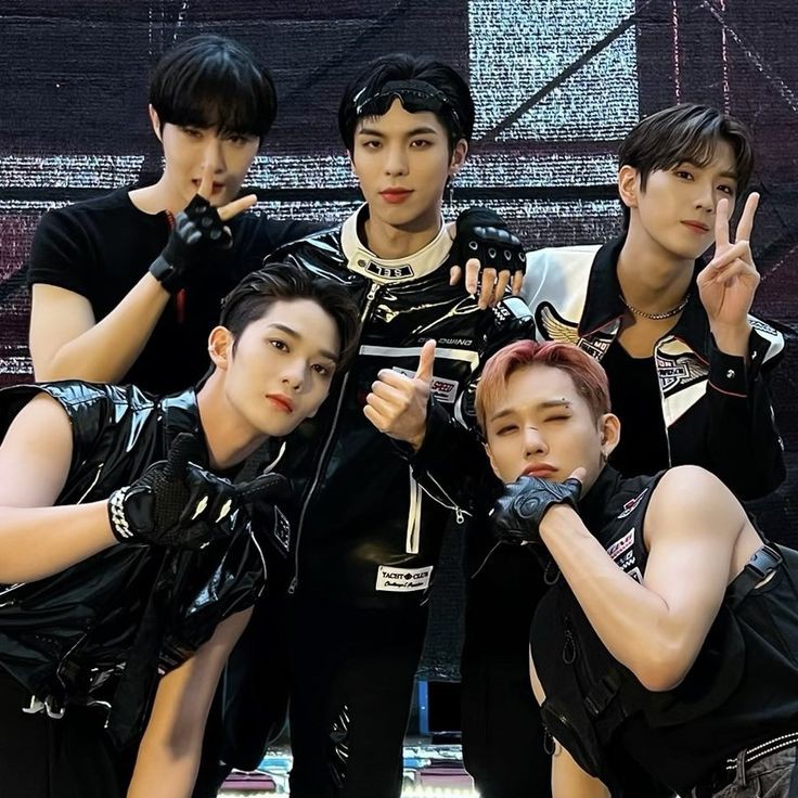 marry on Twitter: "RT @issubey: ₊˚꒰☁️꒱‧ #OMEGA_X as CIX songs,, a thread"