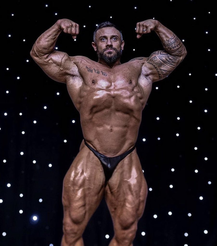 Mikey Mike on Twitter: "RT @DreamerInthe: Greg Taylor - Guest Posing in Micro Trunks! He’s ...