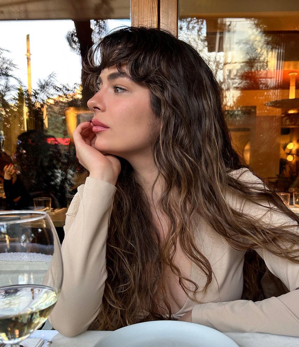 UnluFav on Twitter: "Buse Meral"