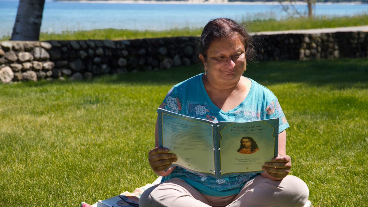 self-realization-fellowship-on-twitter-are-you-looking-to