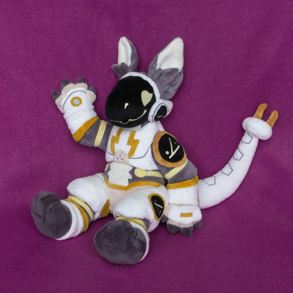 WispyChipmunk on Twitter: "So happy to finally have finished Lectric up! I've been itching to ...