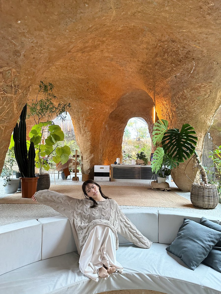 藤田みりあ on Twitter: "📍maison owl 山口県 1万年前からありそうで 1万年後もありそうな洞窟レストラン🦉 見たことも想像さえもしたことがない場所。流れる空気や時間も ...