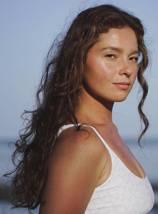 CDN Digital on Twitter: "PERFECTLY IMPERFECT WITH HER TIGER STRIPES 🤍 LOOK: Celebrity mom Andi ...