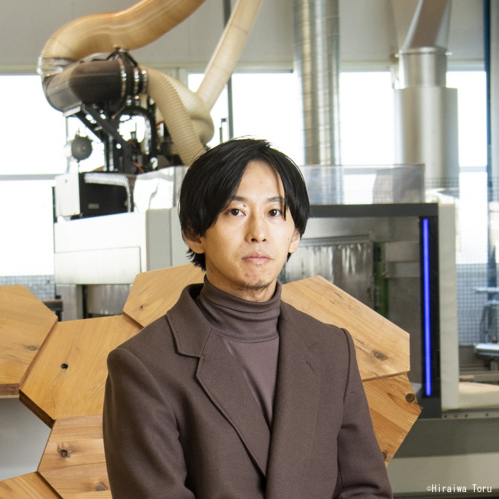 Webマガジン「AXIS」 on Twitter: "建築テック系スタートアップVUILDを立ち上げた秋吉浩気さん。デジタルファブリケーションを取り入れ施主とともに手を動かして建物を ...