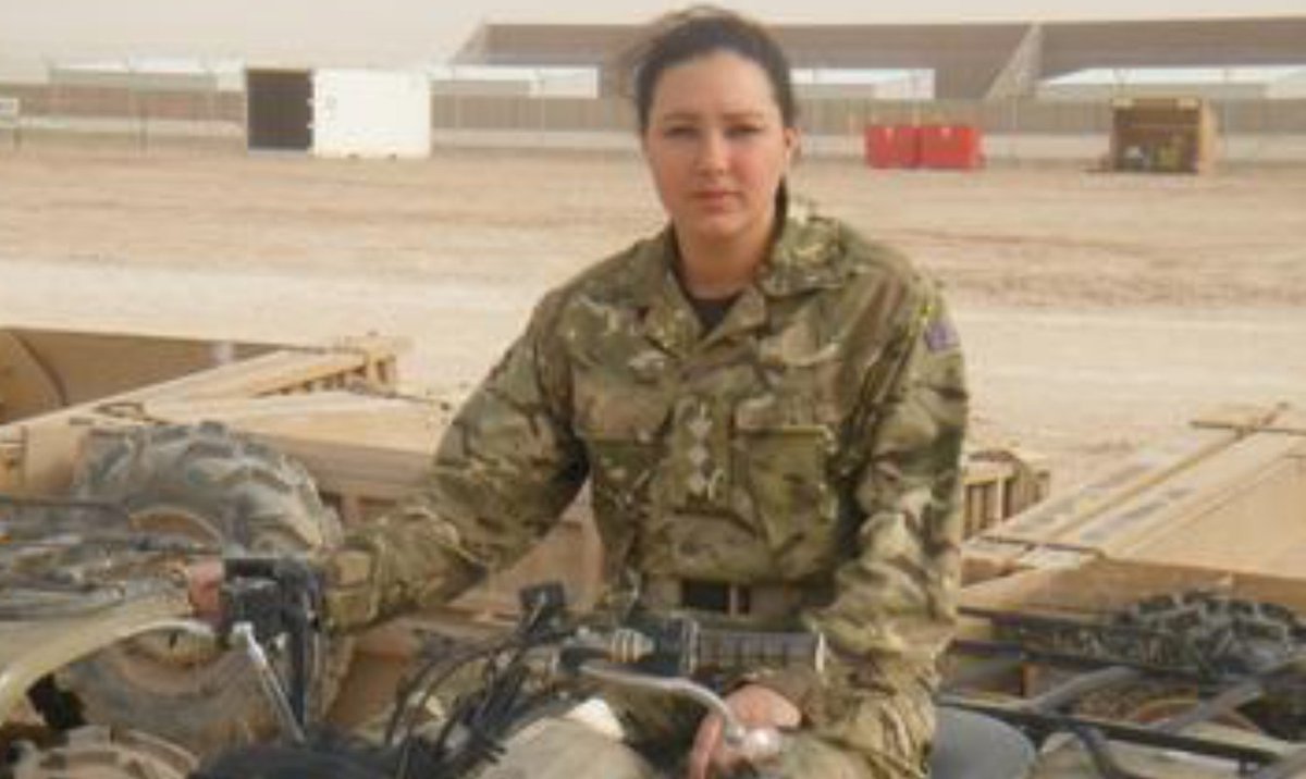 Gobby Guy On Twitter RT KeyserSosse 19th April 2011 Captain Lisa gobby-guy-on-twitter-rt-keysersosse-19th-april-2011-captain-lisa