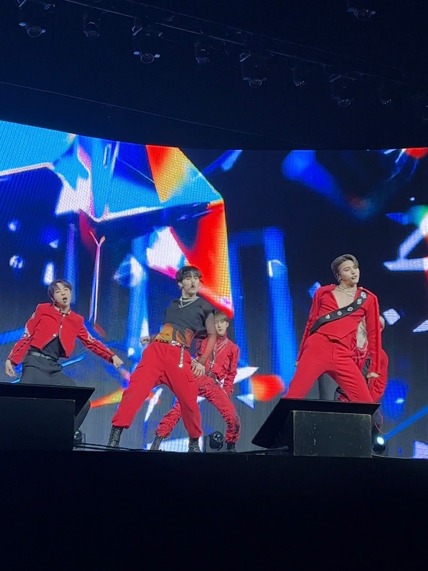 Celeb on Twitter: "#Drippin performs its new sensual lead track "Seven Sins" at the showcase ...