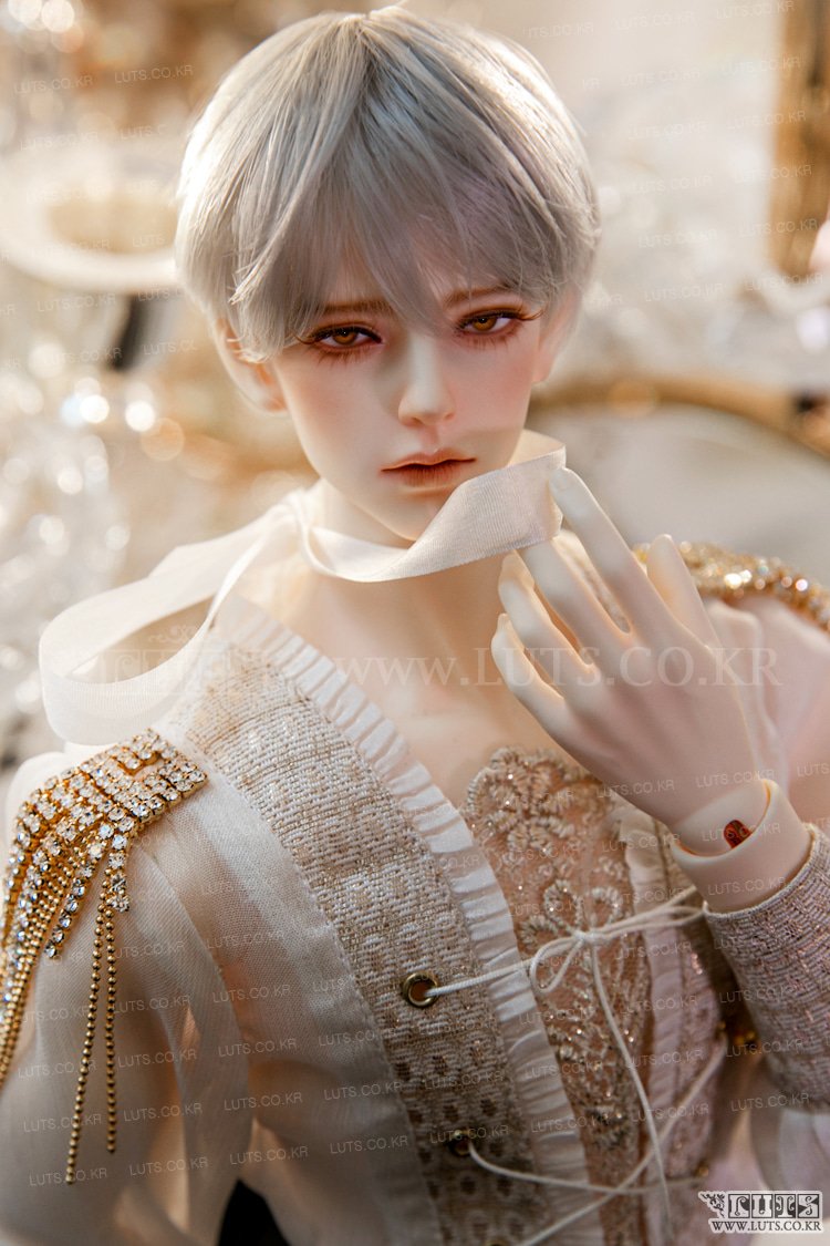 Lutsdoll Another Place On Twitter 4월 19일 공개된 모델51 델프의 멋진 클로즈업 샷 다시
