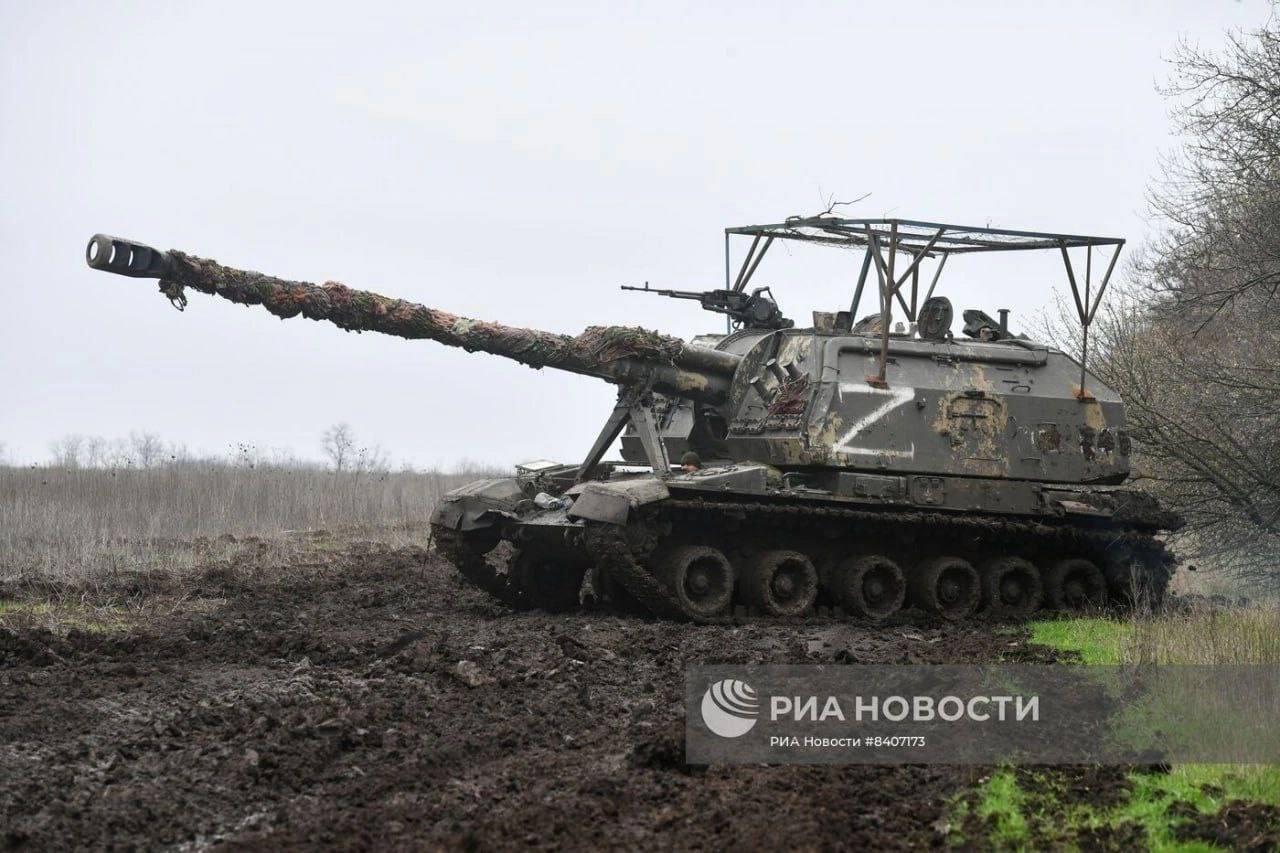 Daily Russian Soldier Pictures on Twitter: "2S19 "Msta-S" self-propelled howitzer of the ...