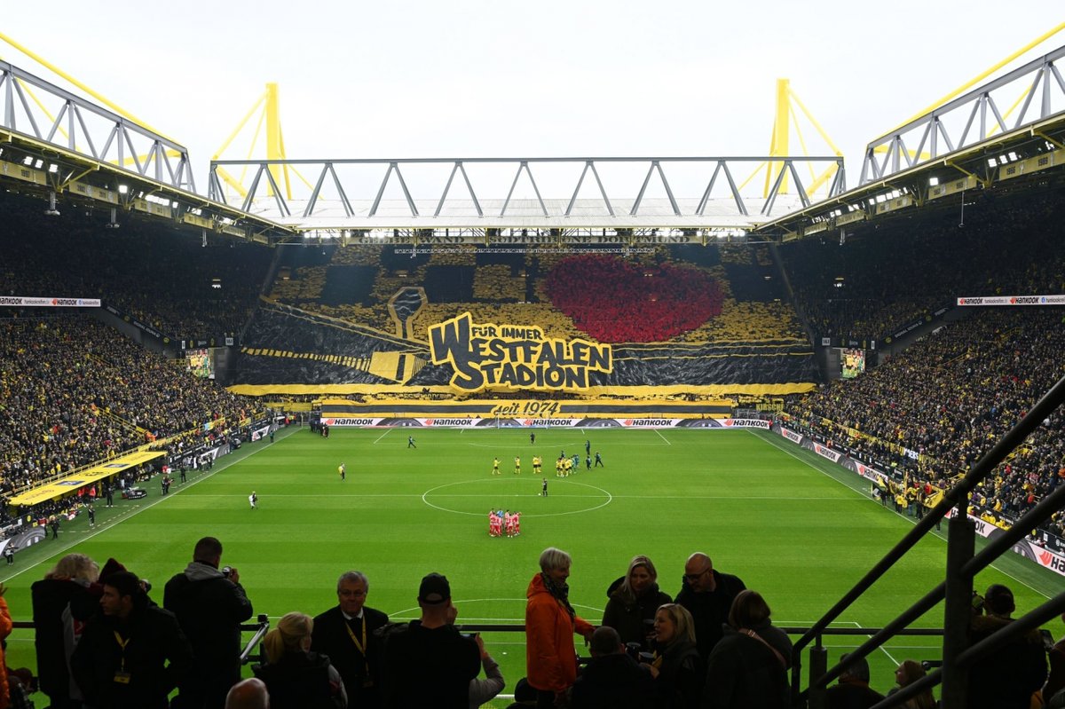 André Vieira Coelho on Twitter: "RT @sebas_BVB09: Me causa gracia que Ulrich hable por los ...