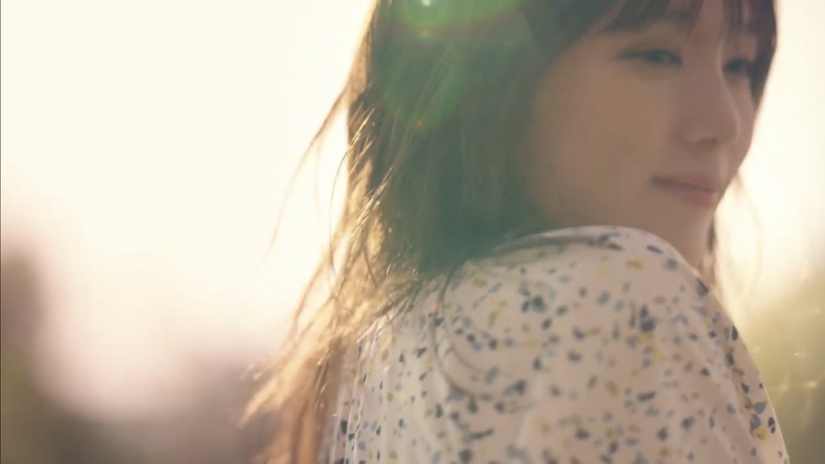 ほんだ ゆりんこ🛵🐾 on Twitter: "GLOBAL WORK新CM「さらさらリラックスブラウスは、まちがいない服。夏篇」 https://youtu.be/sE-Hw_sduKo ...