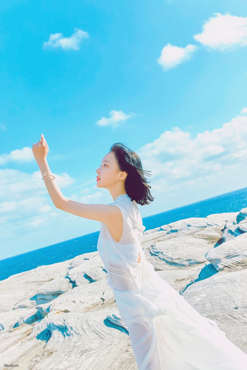 FIRSTLOVE on Twitter: "https://bit.ly/3AafoRR https://bit.ly/3A9LYTQ #윈터 #WINTER"