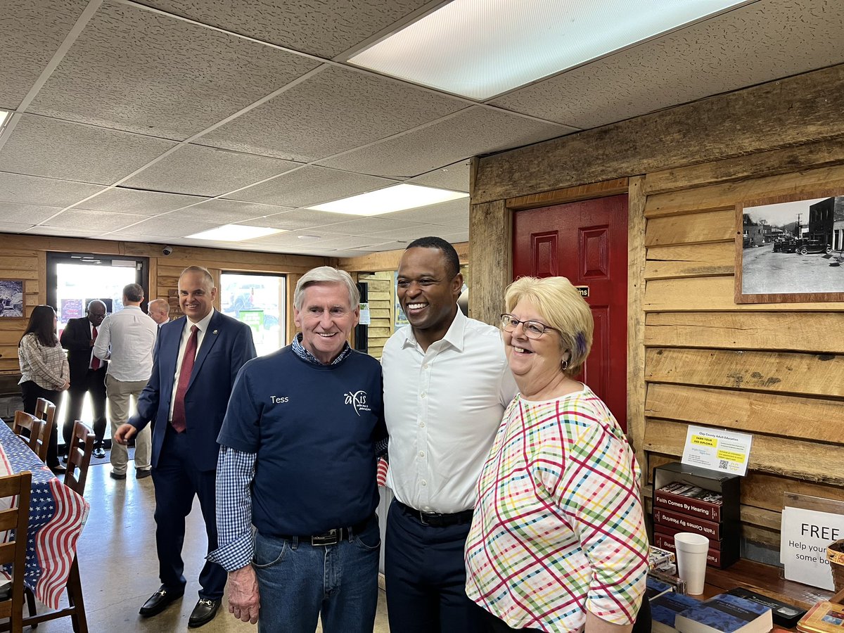 Daniel Cameron on Twitter: "Thank you Manchester for showing your support for #TeamCameron this ...