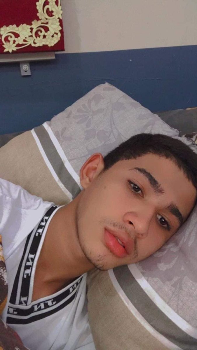 lausa 🗯 on Twitter: "morta pq o perfil eh fake e na vdd eh um marmanjo feio nojento, manas e ...