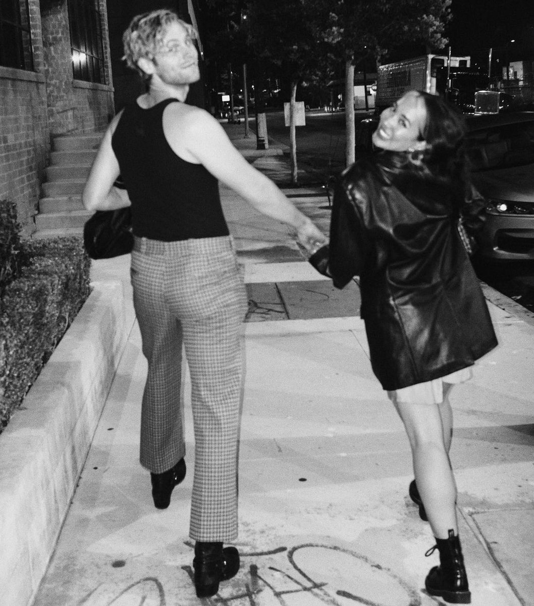 Nora On Twitter Theyre Such A Pinterest It Couple Im Gonna Be Sick😭