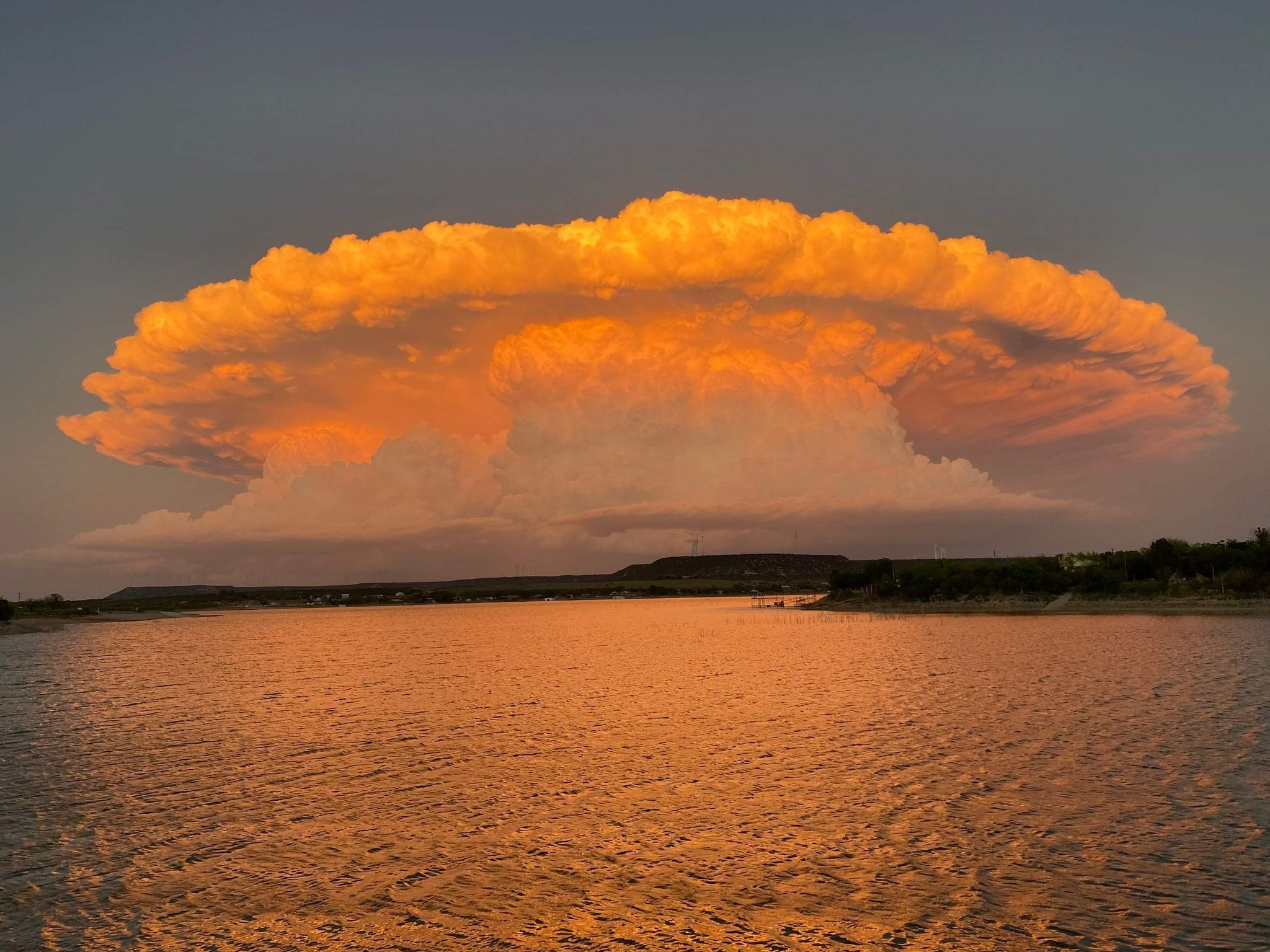 Sarah Burns 🦋 on Twitter: "The storm in Abilene tonight was literally insane! Does anyone think ...