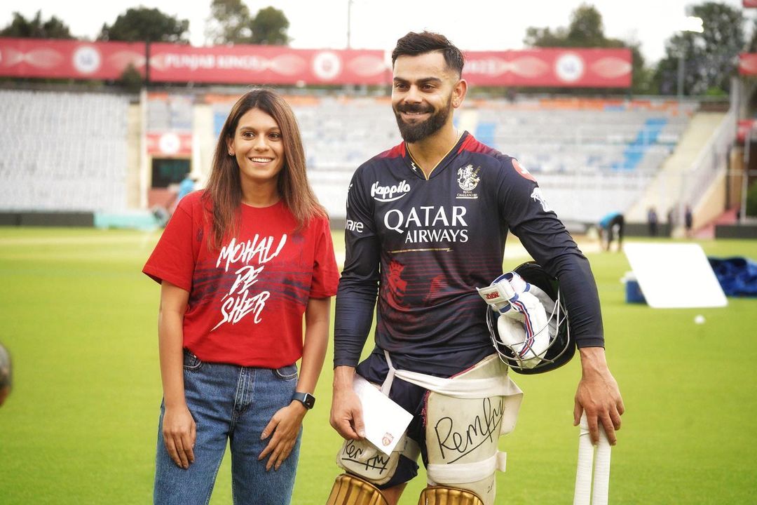 CricketMAN2 on Twitter: "Punjab Kings' content creator Shashi Dhiman with King Virat Kohli."