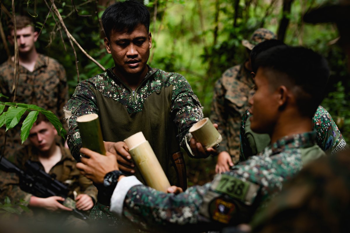 길혜경 on Twitter: "RT @IIIMEF: Balikatan 23 | Jungle Survival Training 📍 Marine Base Gregorio Lim ...