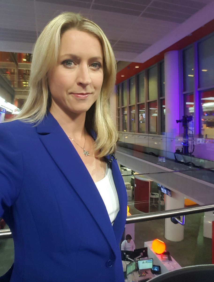 RedandLegs 🇺🇦 on Twitter: "Karin Giannone"