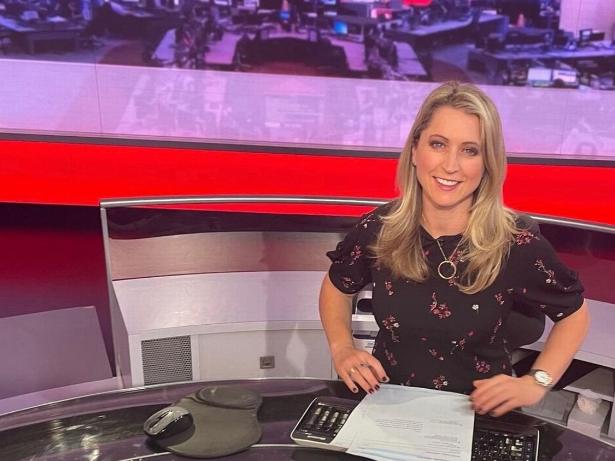 RedandLegs 🇺🇦 on Twitter: "Karin Giannone"