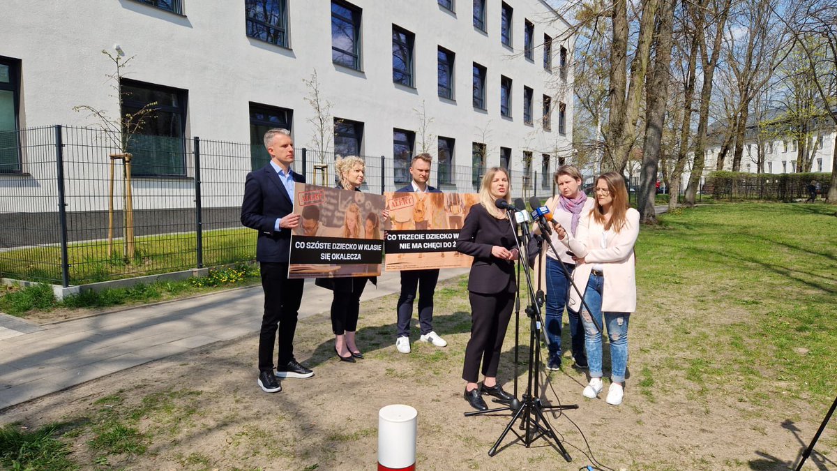 Marta Golbik on Twitter: "RT @KTruskolaski: Polska, a w szczególności podlaska, psychiatria ...