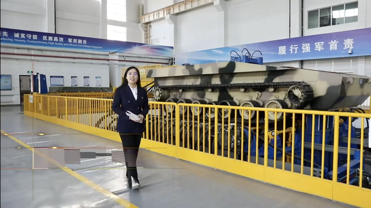 David Wang on Twitter: "🇨🇳Norinco Future MBT Promo Trailer Img 1 - Another Footage of 7-wheeled ...
