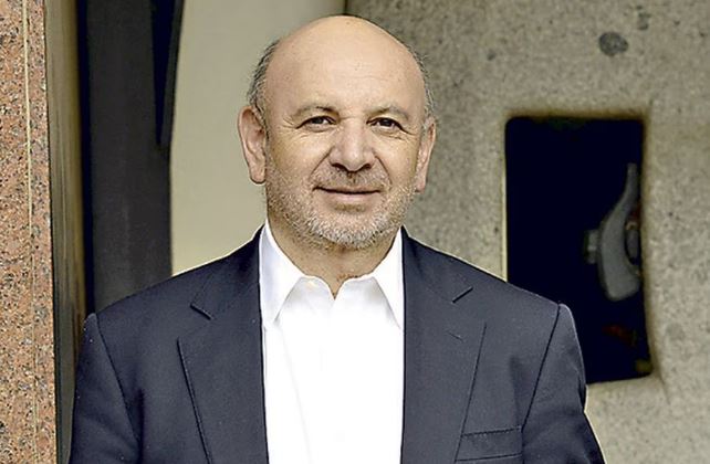 La Tercera on Twitter: "🗒 Entrevista | Juan Luis Castro (PS): “Ha permeado la idea de Salud ...