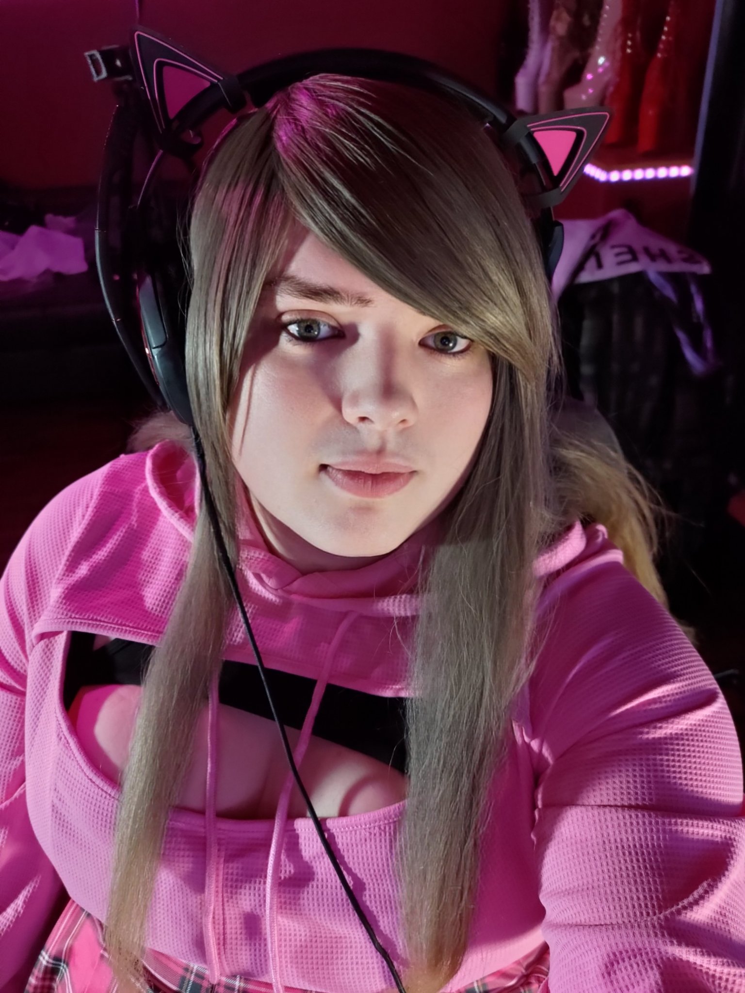 Tw Pornstars Jade Storm Twitter Pink Hoodie Cat Ear Headphones
