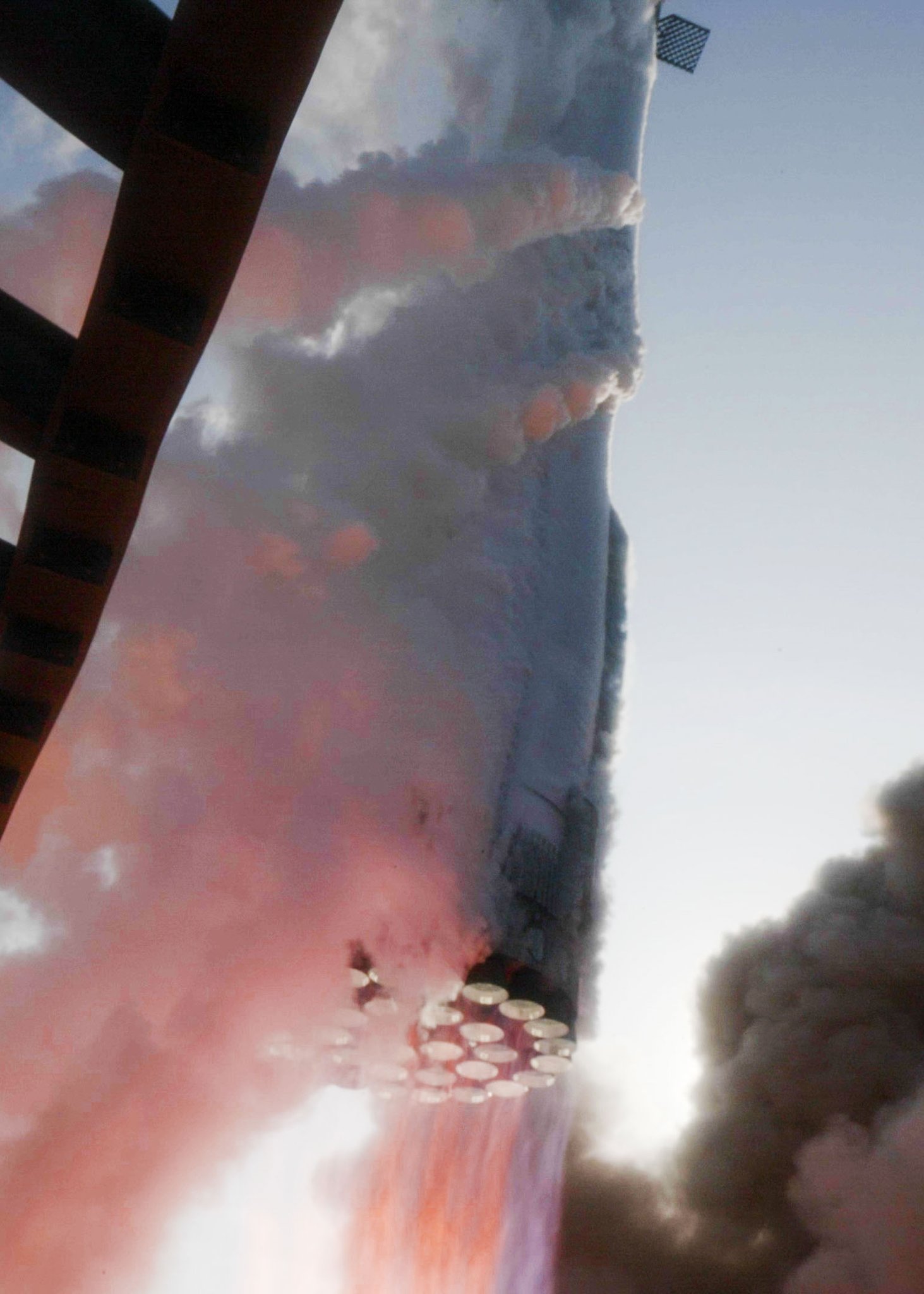 Spacex On Twitter Starship Successfully Lifted Off From The Orbital